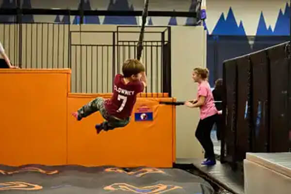 Amusement Park, Family Entertainment, Trampolines, Kids Birthday Party ...